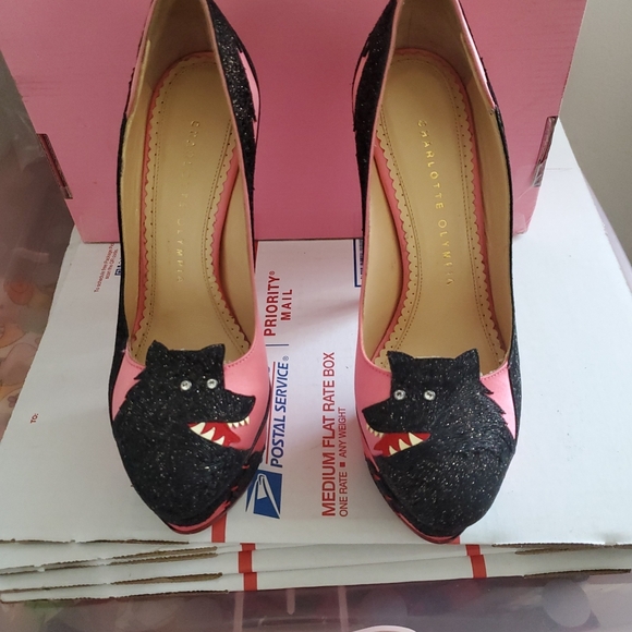 Charlotte Olympia | Shoes | Charlotte Olympia Black And Pink Heels With ...